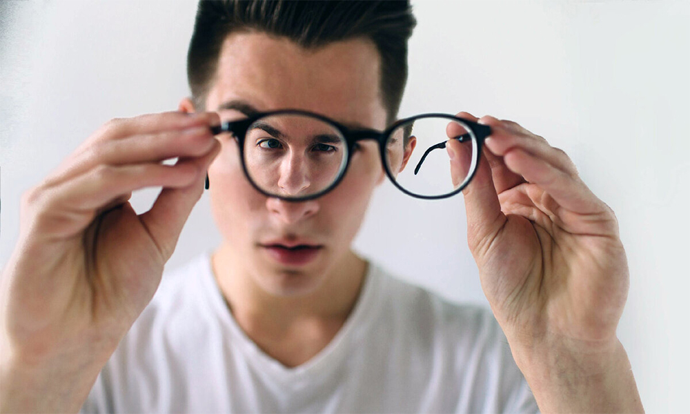 Astigmat Tedavisi - Doç. Dr. Mehmet Tetikoğlu